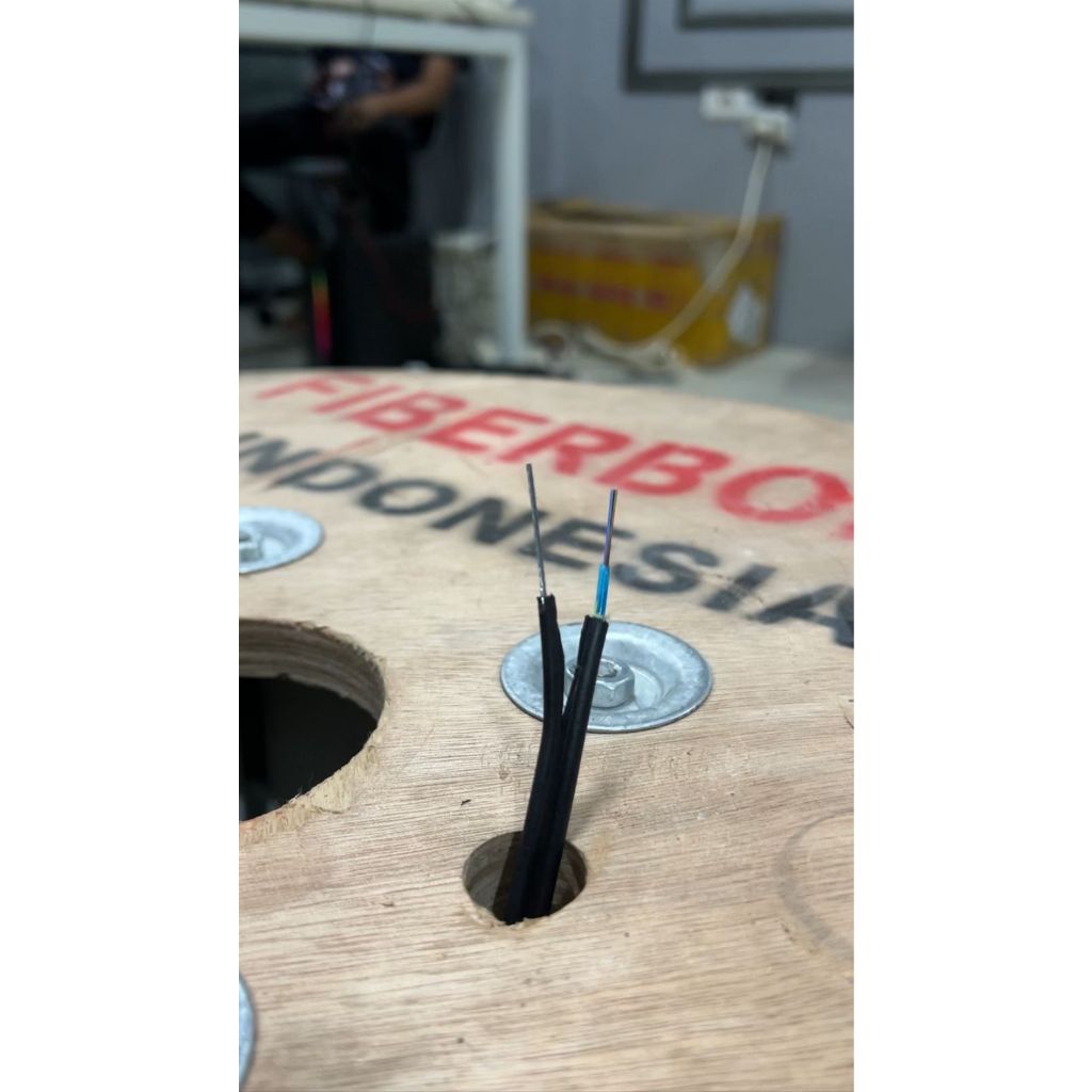 Jual 12 Core Fig8 Mini Tube Jelly Kabel Dropcore Ftth Fiber Optic Merk ...