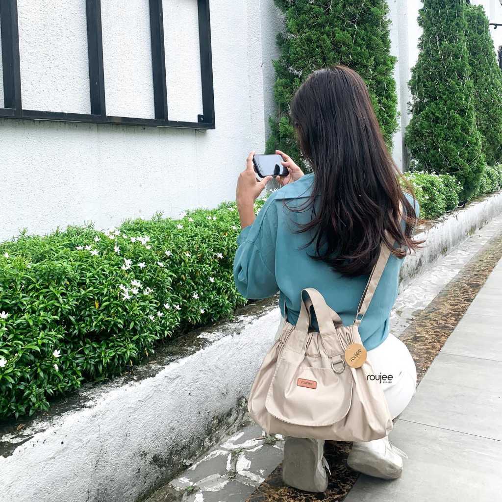 Jual SORA S BAG BY ROUJEE PURWOKERTO - DUMPLING BAG WATERPROOF | Shopee ...