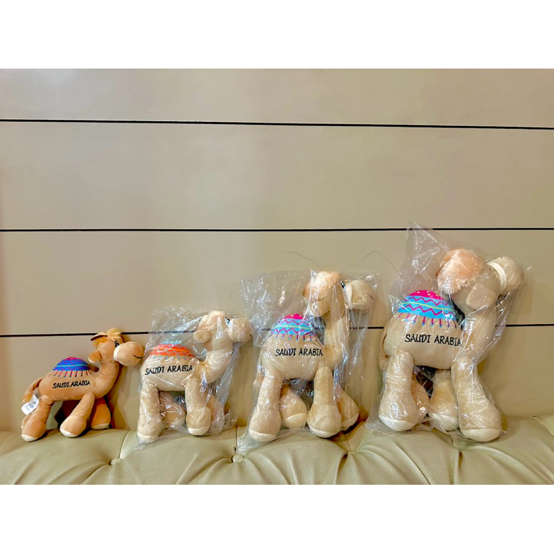 Jual Boneka Unta Khas Arab Saudi bisa bunyi “Labbaik allahumma ...