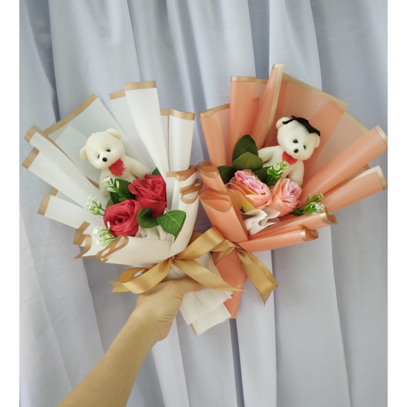 Jual Buket Boneka 2 Bunga Pakai Toga dan Tanpa Toga Ukuran 30CM ...