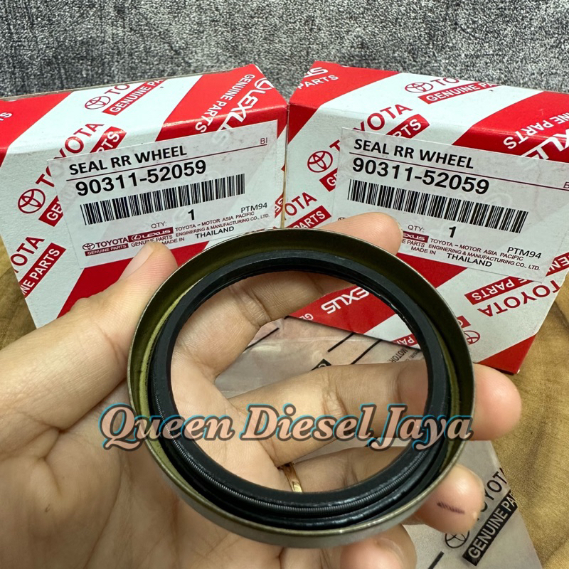 Jual Oil Seal Roda Belakang Kijang 5K 7K Innova T120ss Futura 90311 ...