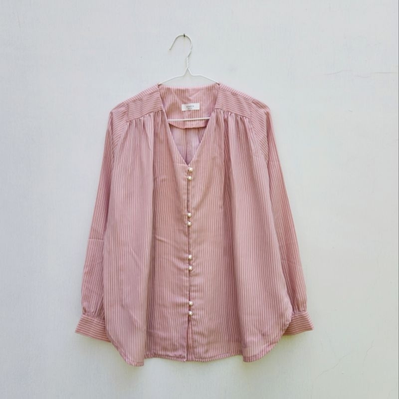 Jual BLOUSE STRIPE KOREAN STYLE ATASAN GARIS-GARIS OVERSIZE | Shopee ...