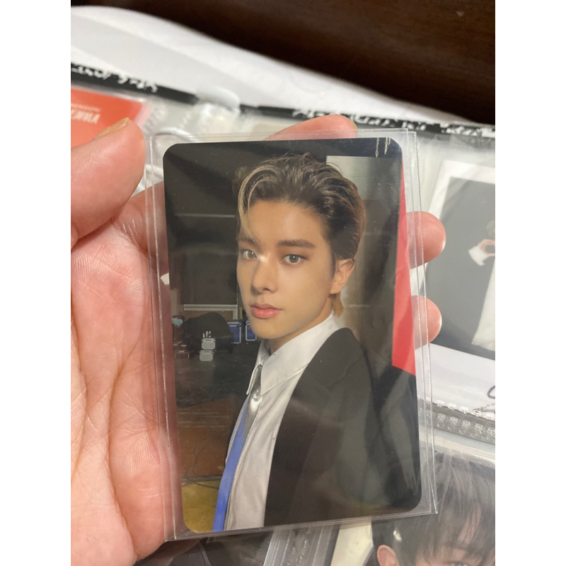 Jual OFFICIAL PHOTOCARD ENHYPEN JAKE BENE BLESSED CURSED | Shopee Indonesia