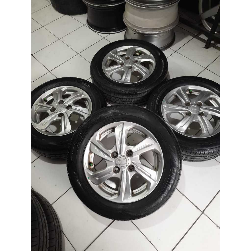 Jual velg mobil bekas OEM BRIO E ring 14 pcd 4x100 [ ban hanya bonusan] | Shopee Indonesia