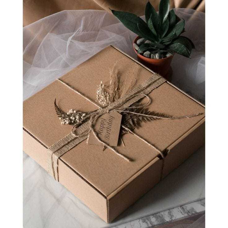 Jual PAKET BOX HADIAH - PAKET BOX HAMPERS - GIFT BOX HAMPERS | Shopee ...