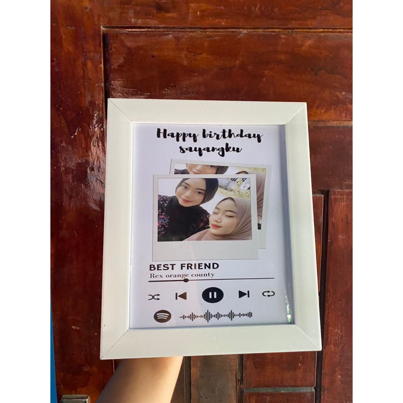 Jual frame spotify-costom gitf box spotify(bisa reques tidak harus spotify ada di pilihan menu ...