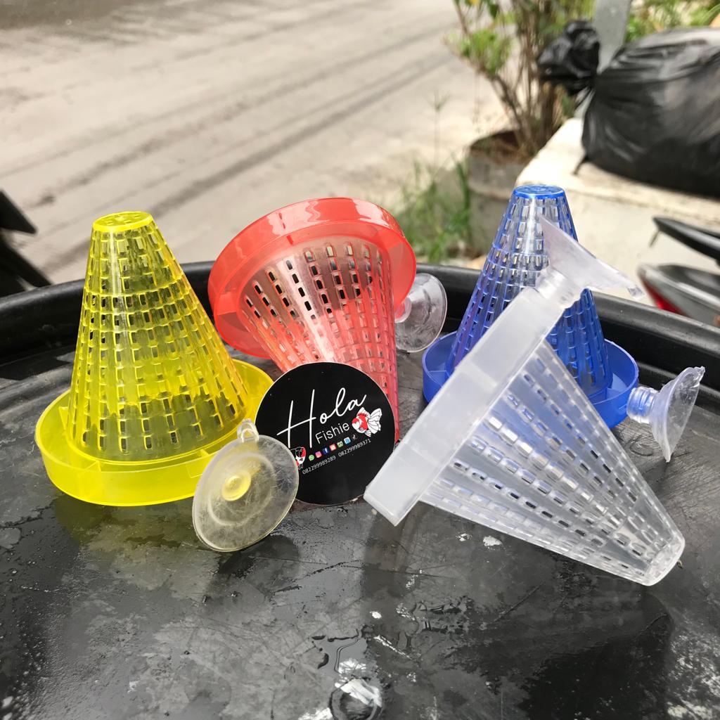 Jual Tempat Makan Ikan Cup Cacing Sutra Kering atau Beku | Shopee Indonesia