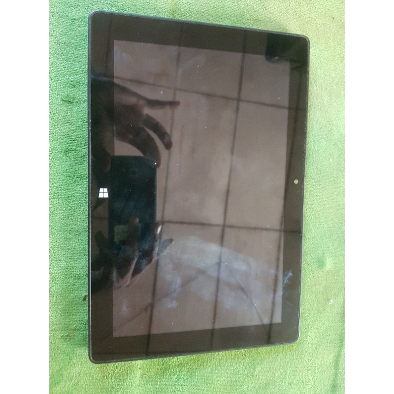 Jual LCD LED KOGAN ATLAS 2 IN 1 D300 TOUCHSCREEN NETBOOK KALAP10D300EA ...