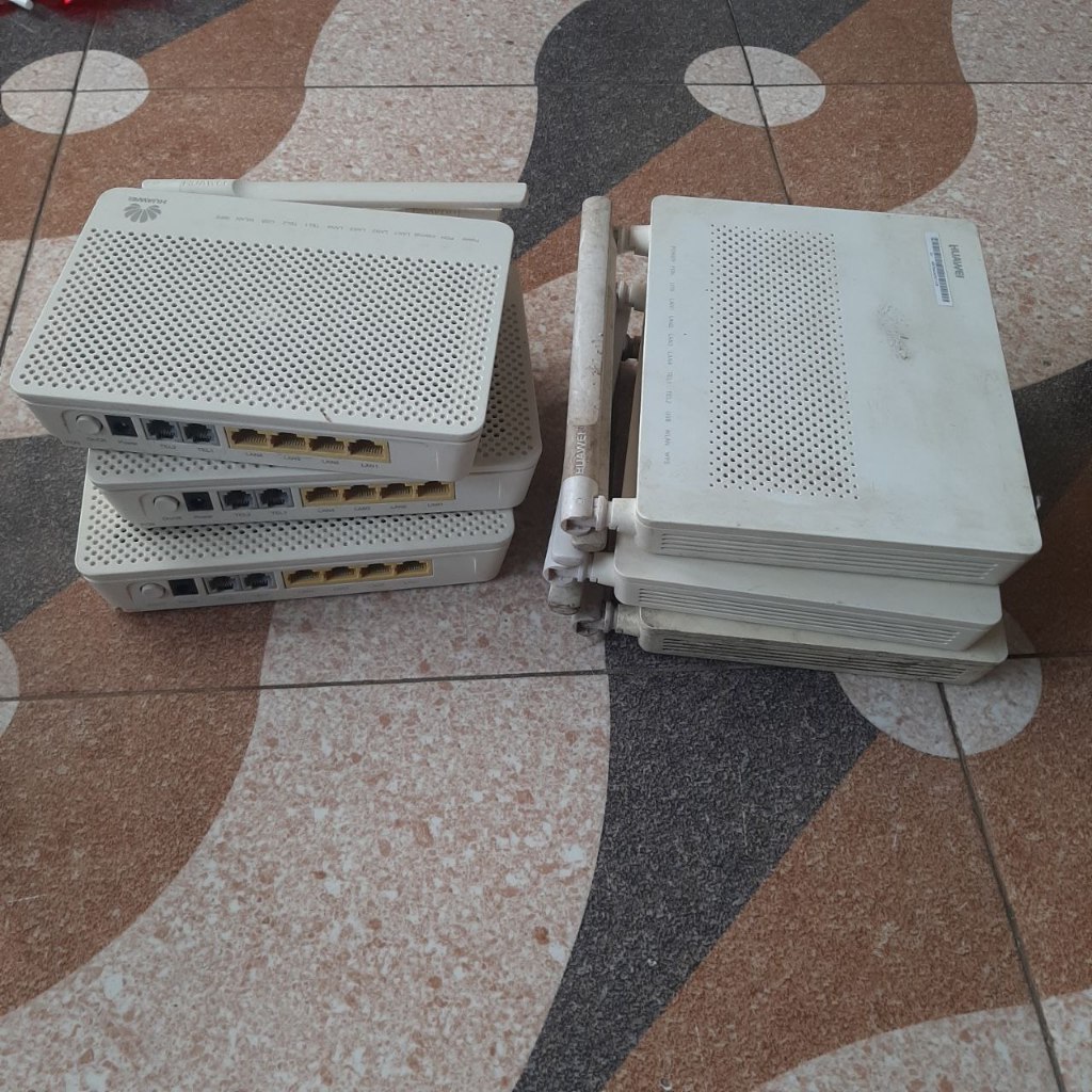 Jual ( HUAWEI ) ROTER RUTER ROUTER MODEM WIFI ONT RTRW NET NORMAL NON ...