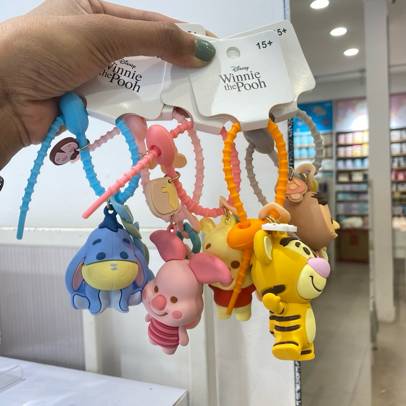 Jual Miniso x Disney Winnie the pooh collection keychain/gantungan ...
