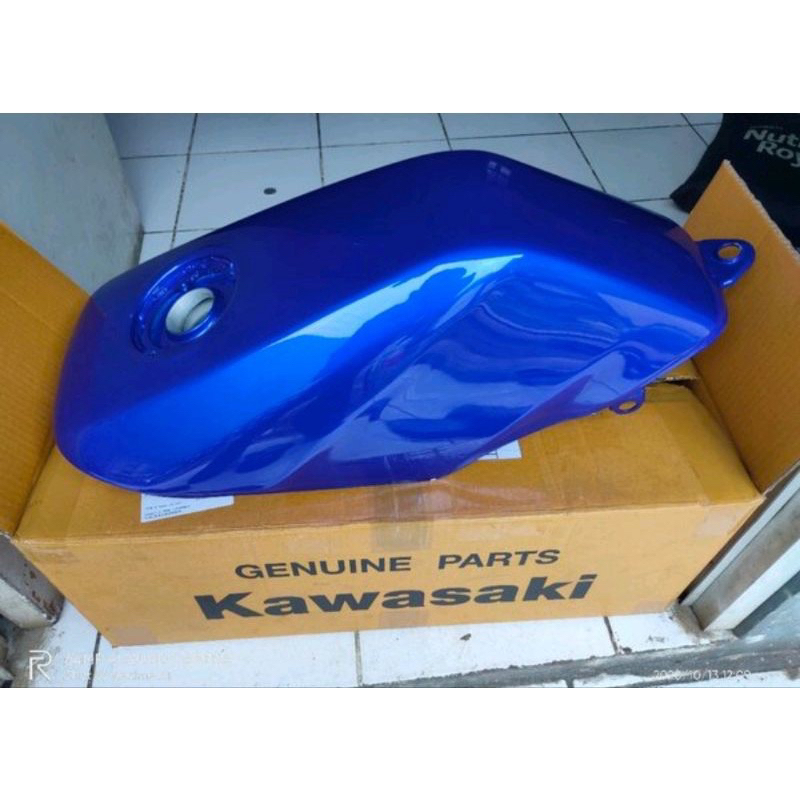 Jual TANGKI NINJA SS NINJA R BIRU ORIGINAL KAWASAKI NINJA DUA TAK PART ...