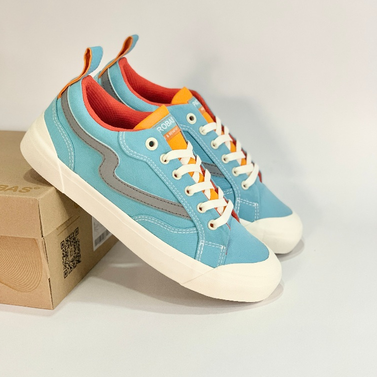 Jual Sepatu Patrobas Glare Blue Haze Reflective ( Bisa Nyala Size 35 ...