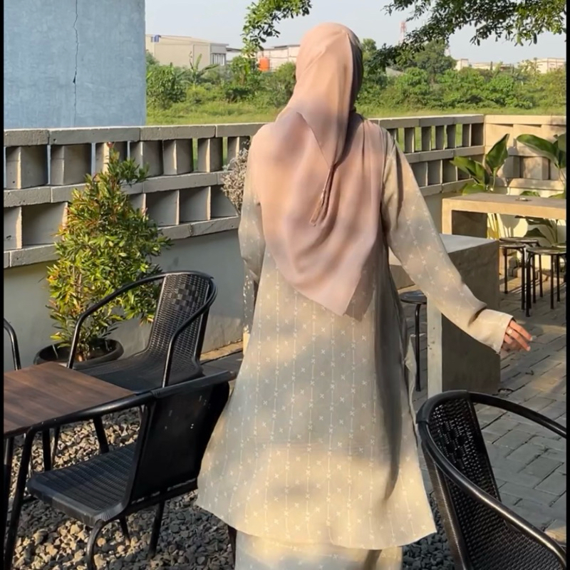 Jual Ainun Melayu | Oneset | Dress Kurung Melayu | By falba | Shopee Indonesia