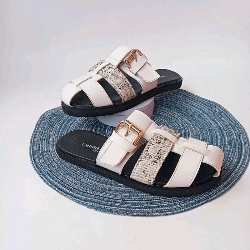 Jual SANDAL SPON WANITA TERBARU KEKINIAN | Shopee Indonesia