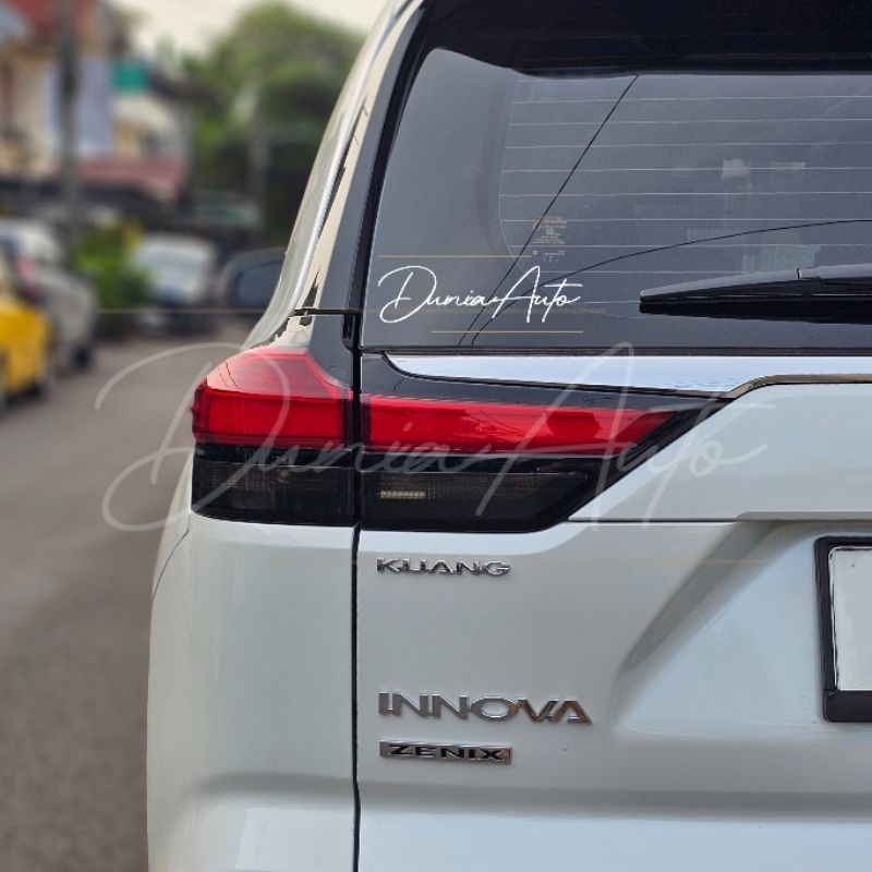 Jual Stiker Smoke Lampu Belakang Tail Light Aksesoris Innova Zenix ...