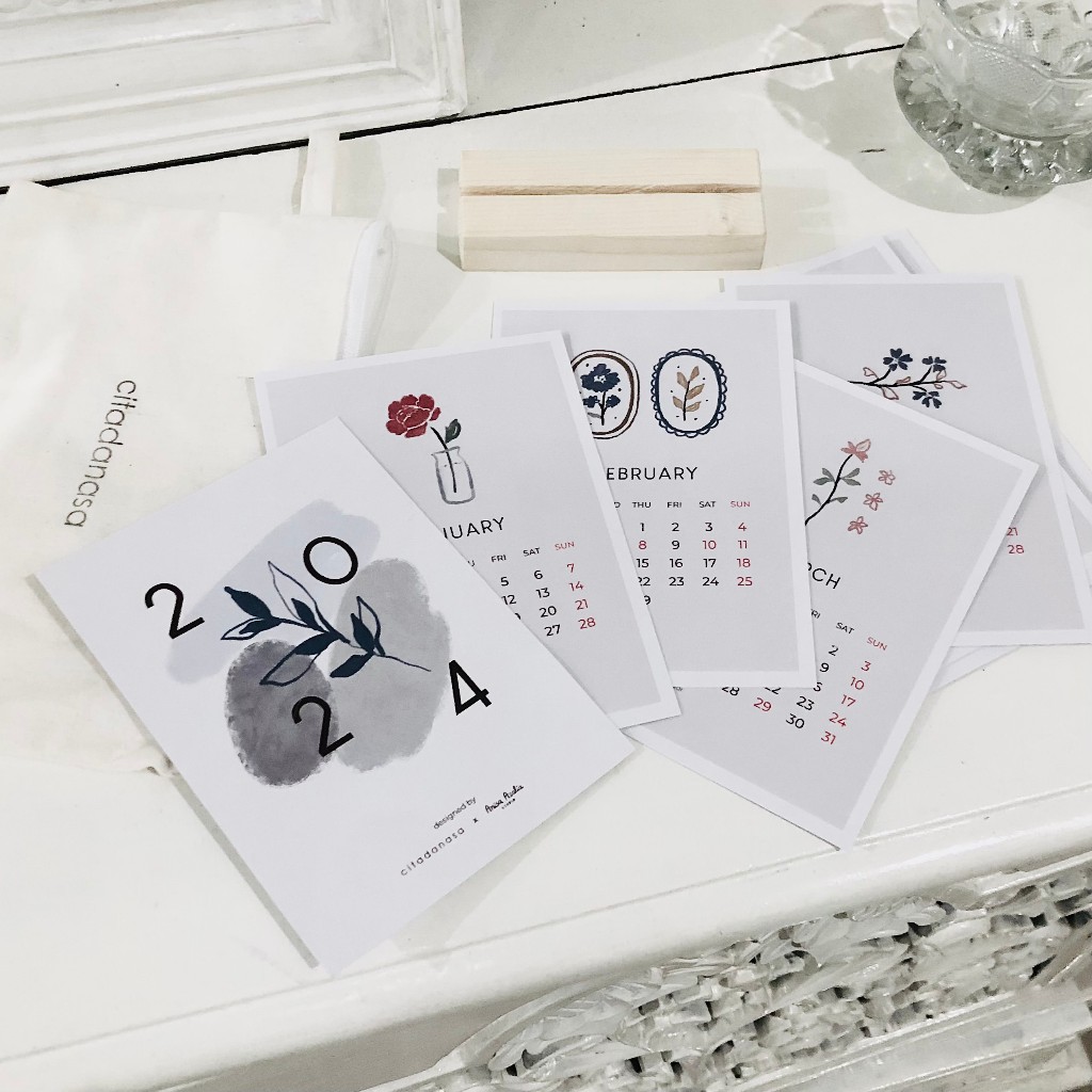 Jual [2024] Kalender Meja Estetik Minimalis | Kalender 2024 Aesthetic ...