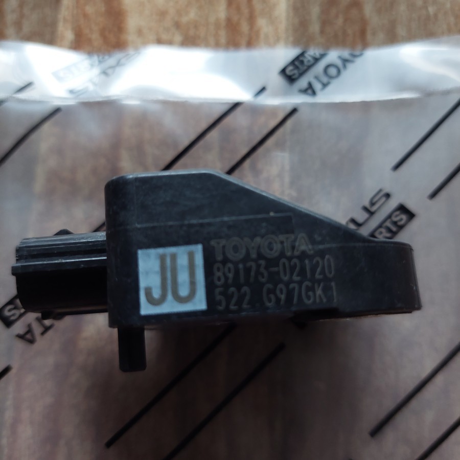 Jual sensor airbag depan toyota sienta yaris vios 89173-02120 toyota ...