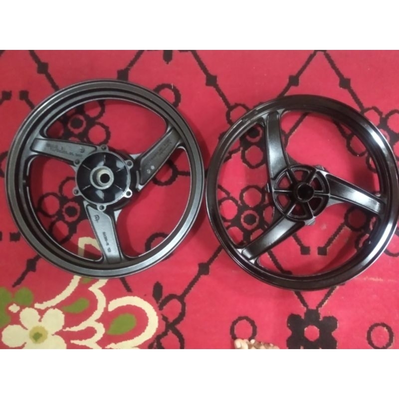 Jual Velg Velk Racing Kawasaki Ninja RR 150 Set depan belakang original ...