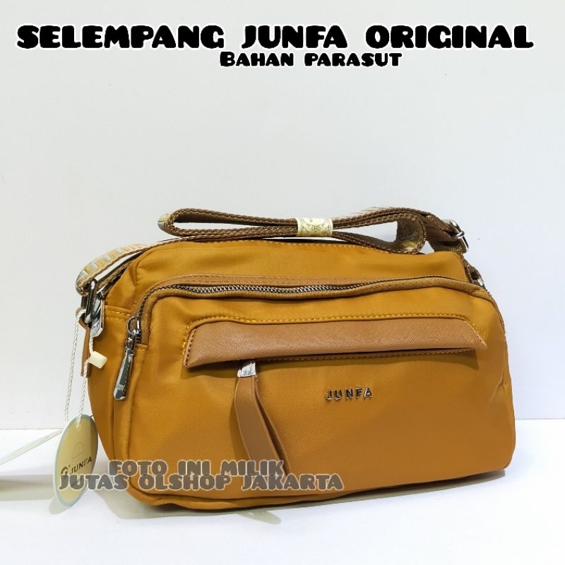 Jual TAS SELEMPANG JUNFA ORIGINAL 2089-362 BAHAN PARASUT 5 SELETING | Shopee Indonesia