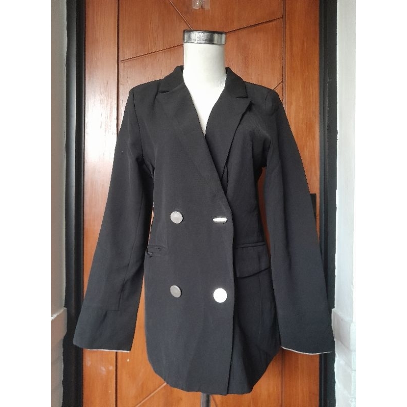 Jual BLAZER HITAM/BLAZER WISUDA/BLAZER KANTOR | Shopee Indonesia