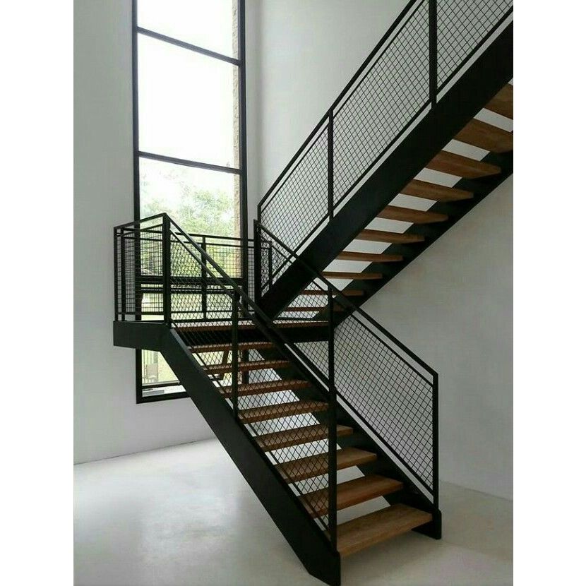 Jual Model tangga besi dengan desain modern area sidoarjo | Shopee ...