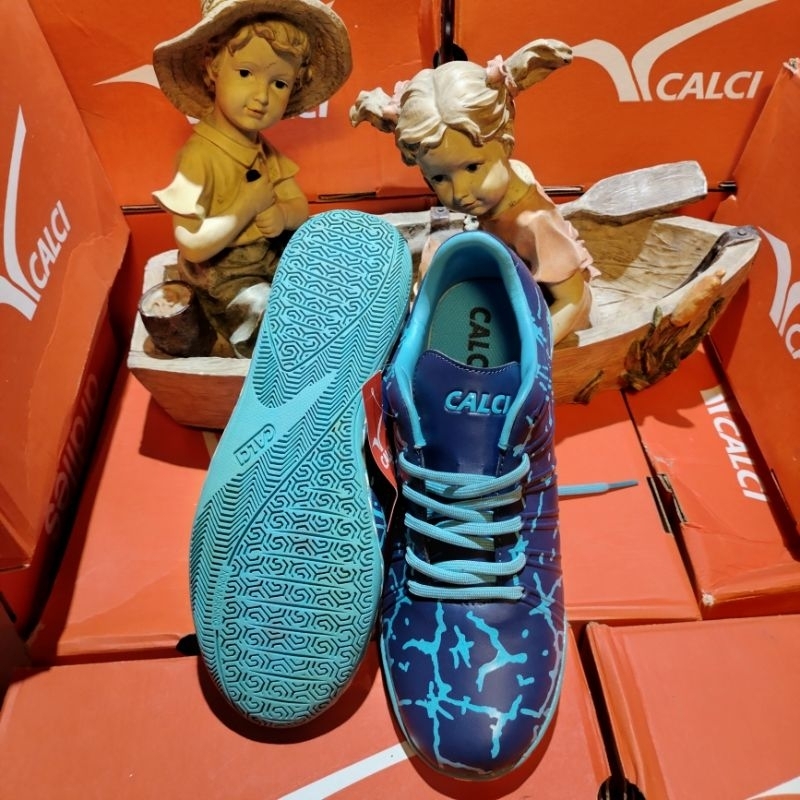 Jual SEPATU FUTSAL CALCI MAGMA anti slip anti licin CUCI GUDANG ...