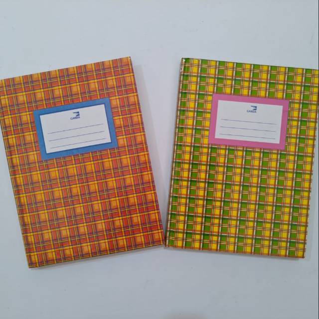 Jual Buku Hard Cover QUARTO 100 GARDA - 100 Lbr | Shopee Indonesia