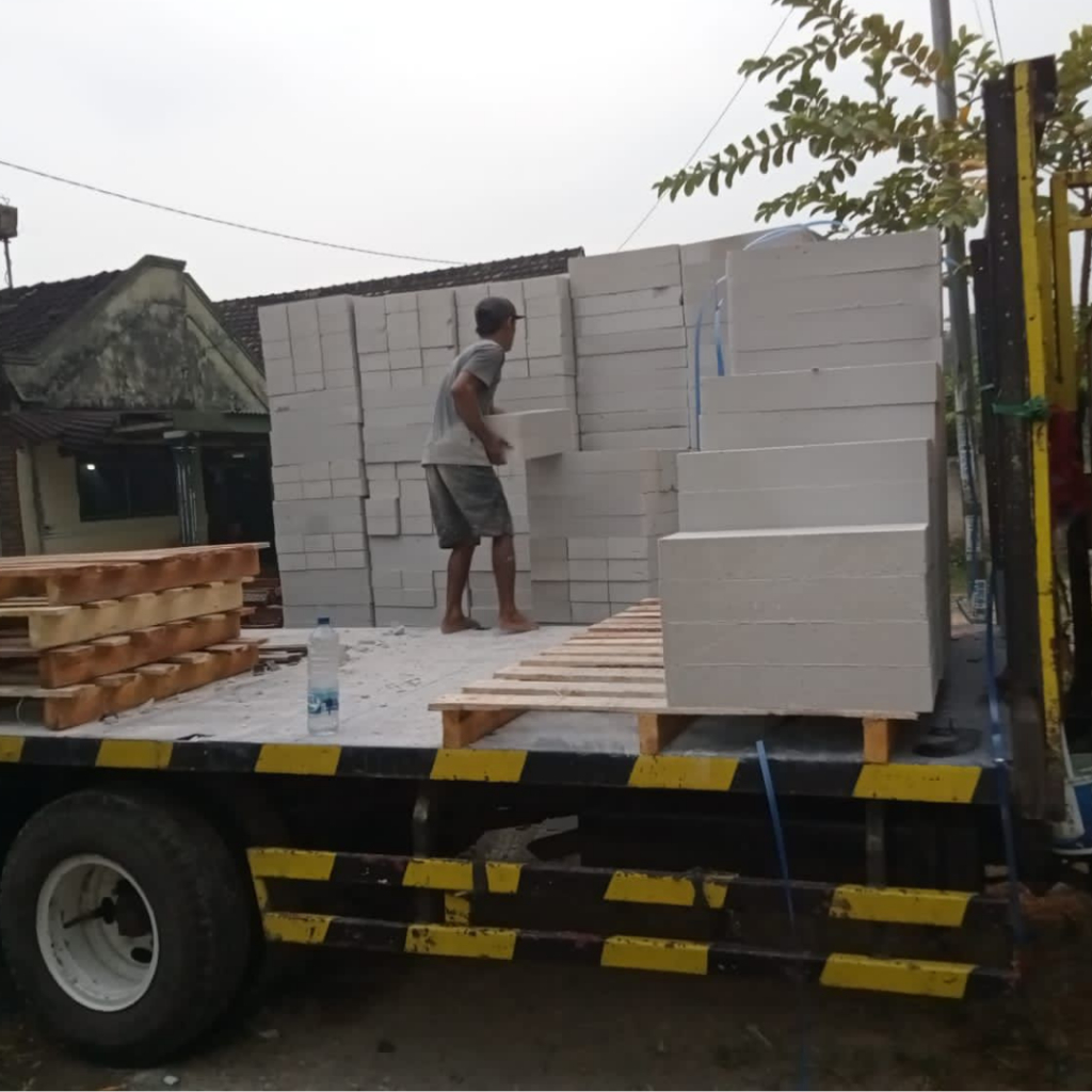 Jual BATA RINGAN / HEBEL BLESSCON JAWA TIMUR ZONA 1 | LANGSUNG DARI ...