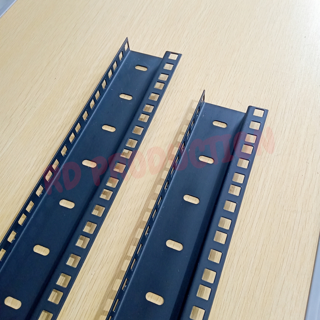 Jual Besi Rack Mounting 8u,10u,12u Besi Model "U" - Flight Case ...