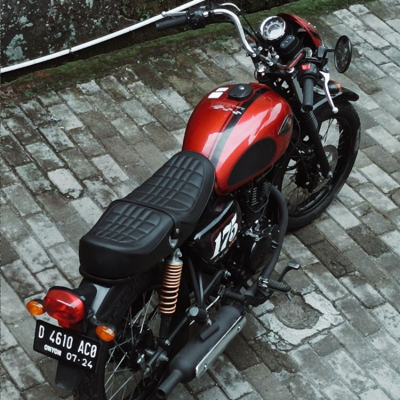 Jual Jok Kawasaki W175 Custom British Style PNP | Shopee Indonesia