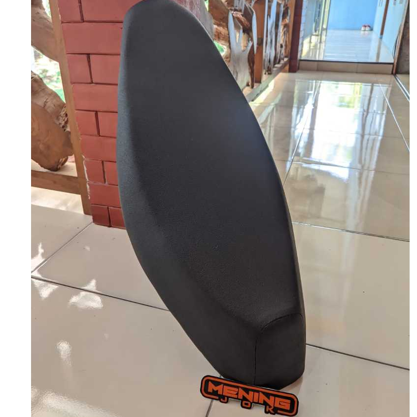 Jual jok motor xeon gt 125 roadrace kulit amplas | Shopee Indonesia