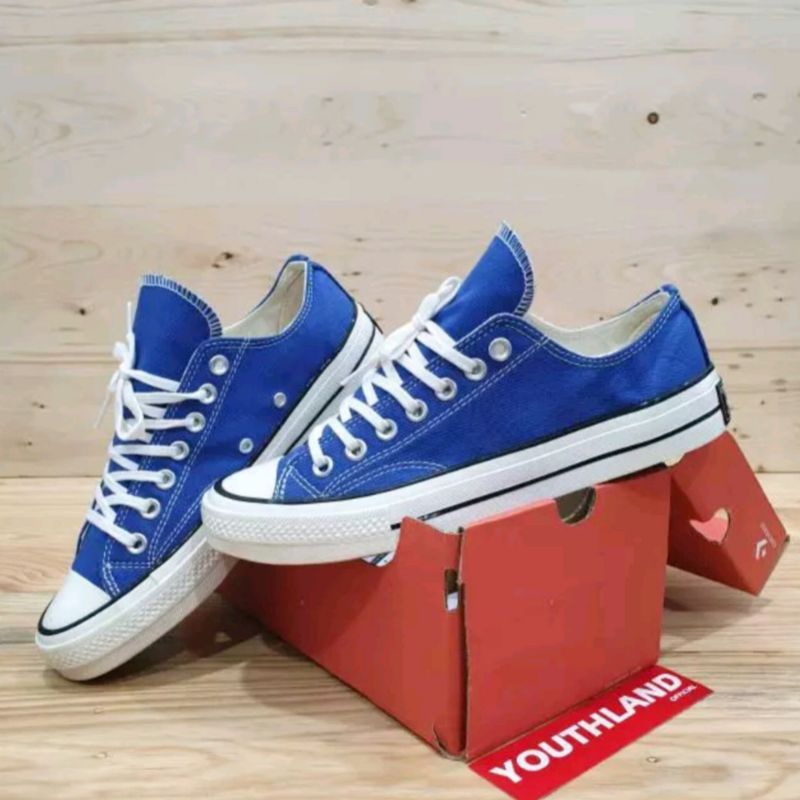 Jual Sepatu Converse All star Chuck taylor Biru Elektrik Clasik Low ...