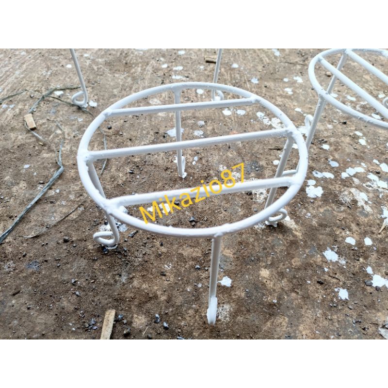 Jual Dudukan Pot Standing Rak Pot Bunga Besi Terbaru/Standing Pot/Alas ...