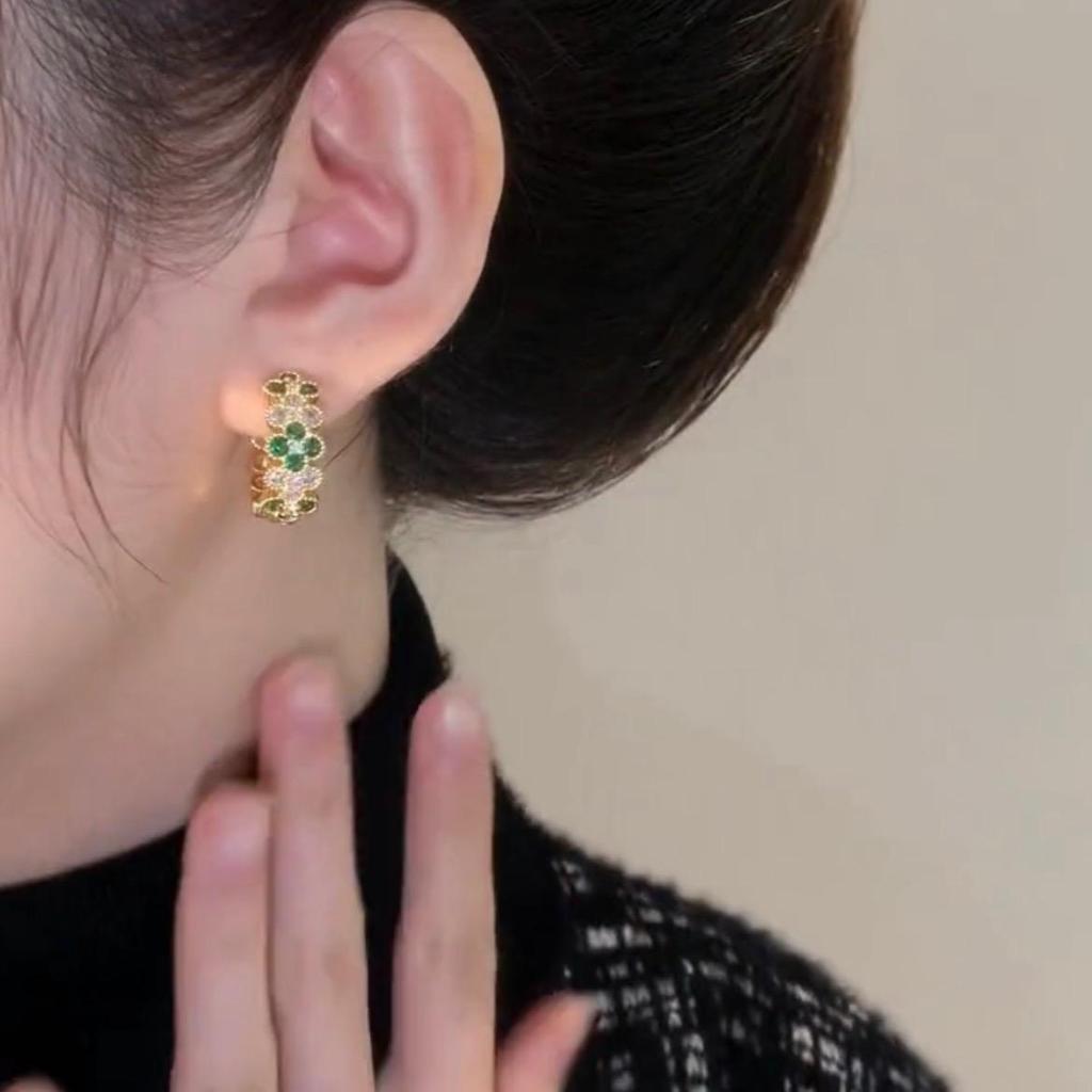 Jual (BELI 2 DAPAT BONUS) AT158 Anting Mini Clover Anting Gerda Flower ...