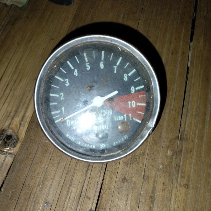 Jual speedometer rpm suzuki gt125/100 rpm gt second bahan servisan ...