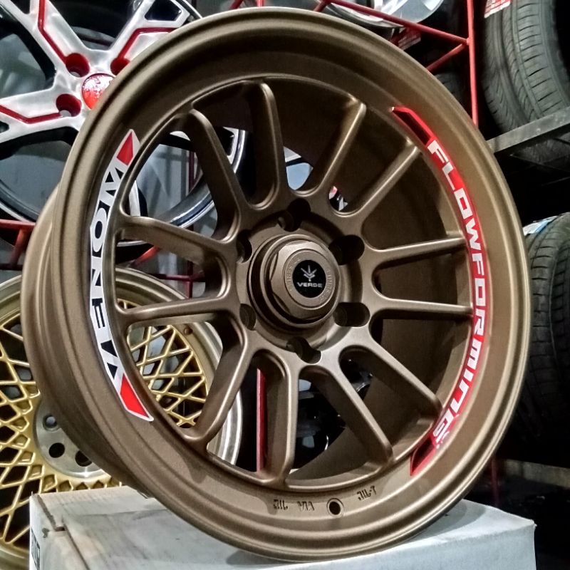 Jual Velg Mobil Yang Lagi Trend Model Venom Flow Forming R18 Pcd 6x139 ...