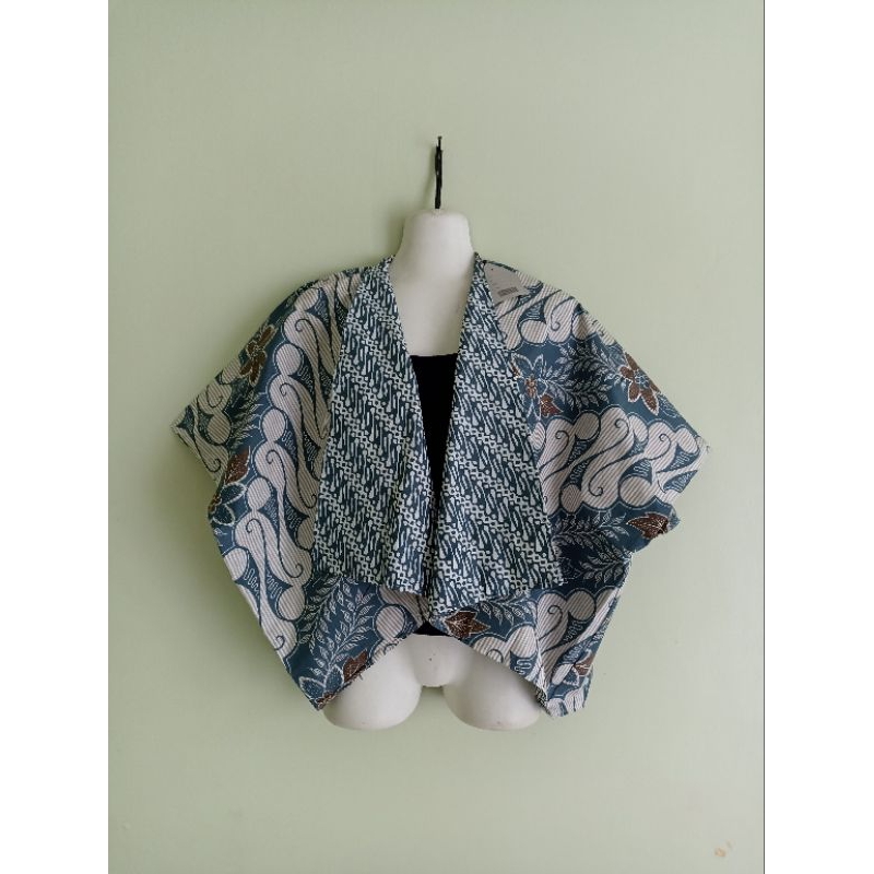 Jual BOLERO LOWO MOTIF BOLAK BALIK OUTER WANITA MURAH | Shopee Indonesia