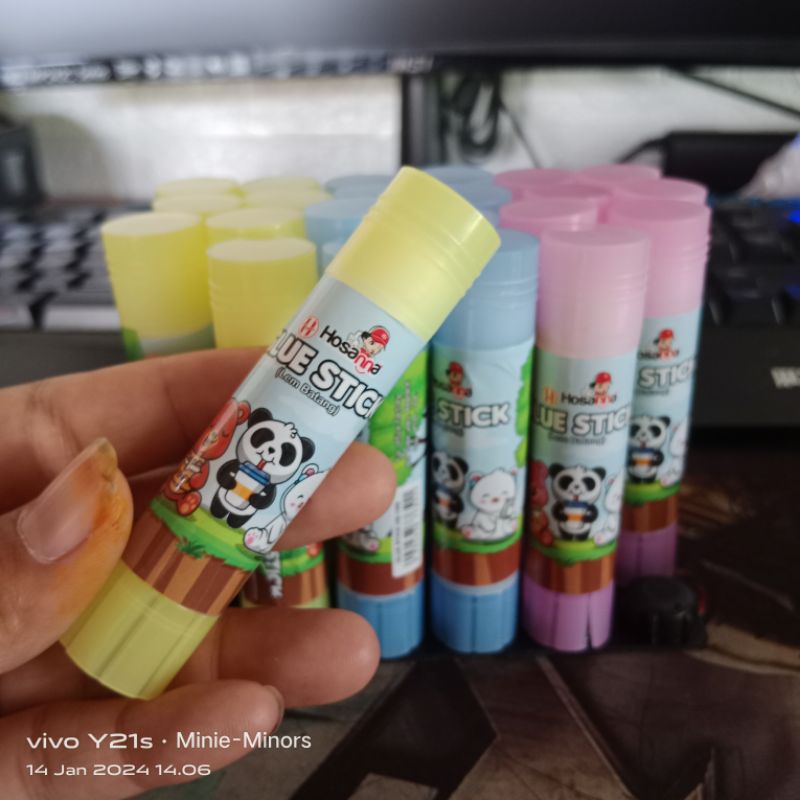 Jual LEM STIK / LEM KERTAS / LEM AMPLOP LEBARAN | Shopee Indonesia