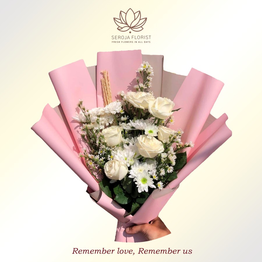 Jual Buket Bunga Mawar Putih Love Sensation with White Aster | Shopee ...