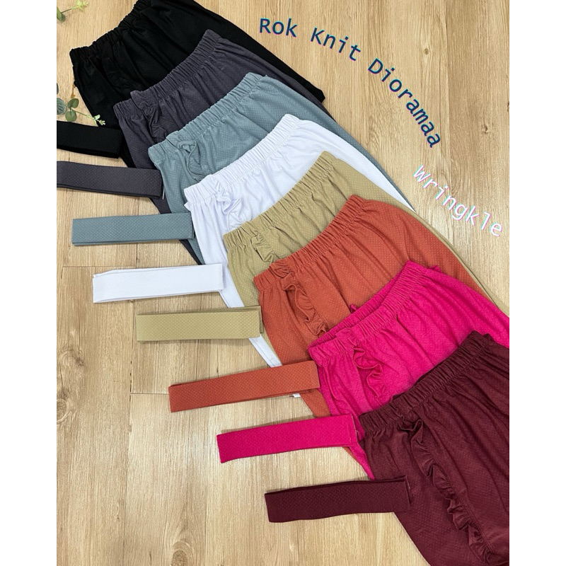 Jual Rok Knit Stretch Diorama Wringkle | Shopee Indonesia