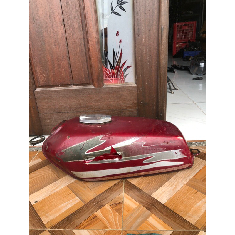 Jual tangki original yamaha rx100 fuel tank original | Shopee Indonesia