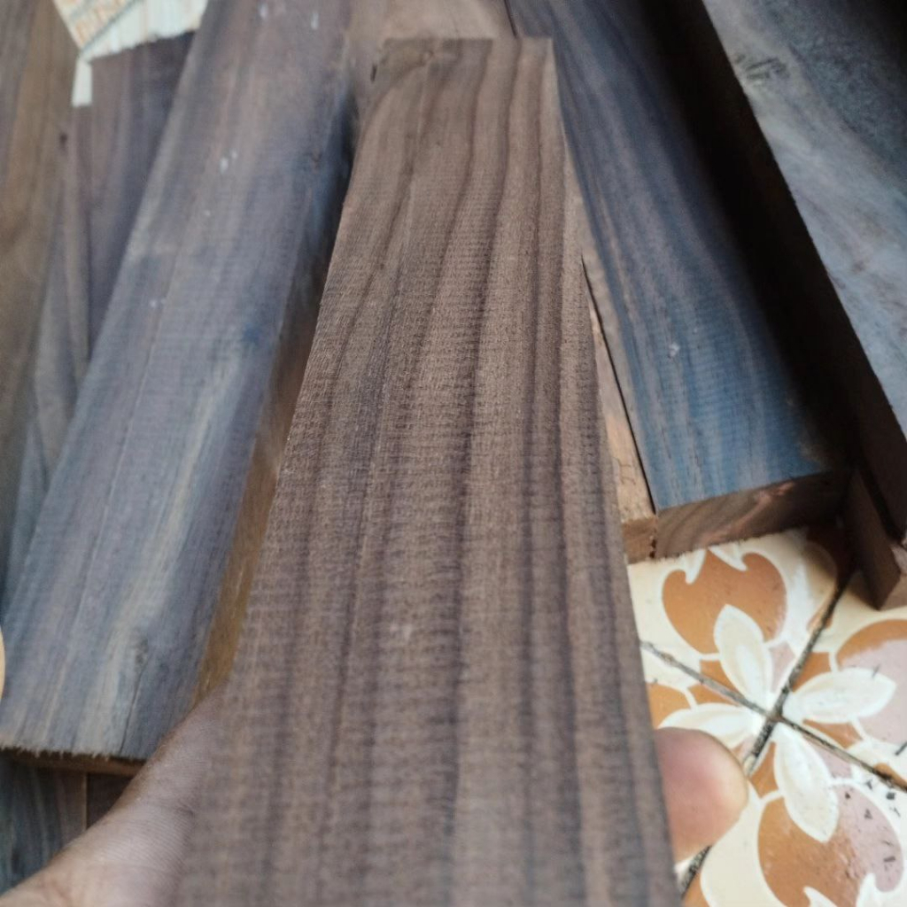 Jual Papan sonokeling dan balok kayu sonokeling full galih | Shopee ...