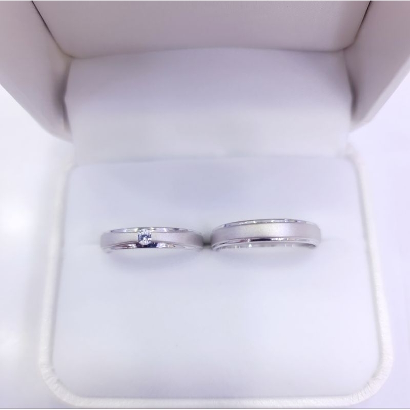 Jual SATU PASANG WEDDING RING EMAS 18K/75% CINCINNIKAH CINCINLAMARAN ...