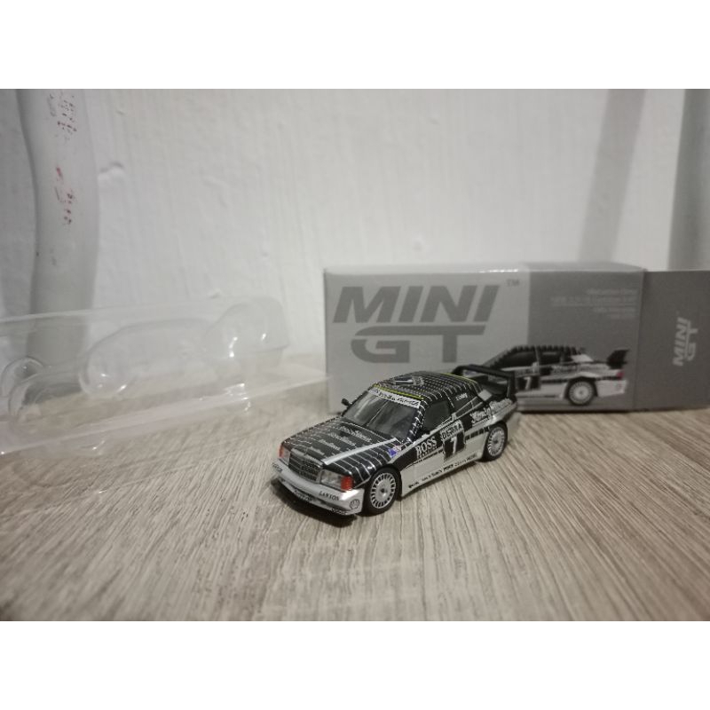 Jual MINI GT Mercedes Benz 190E silver | Shopee Indonesia