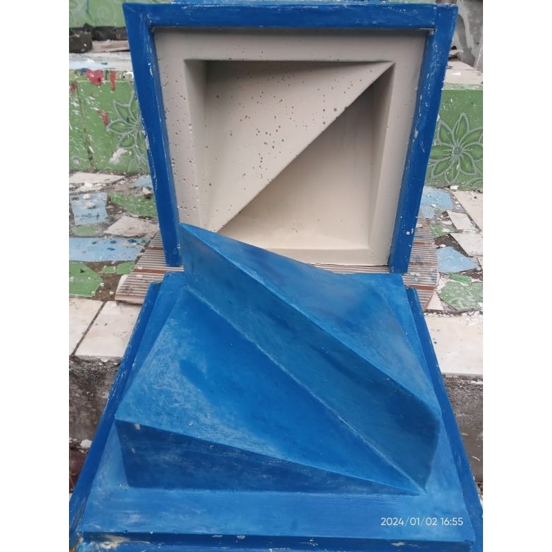 Jual Cetakan Roster dari fiber/alat cetak Loster 20×20 motif MC ...
