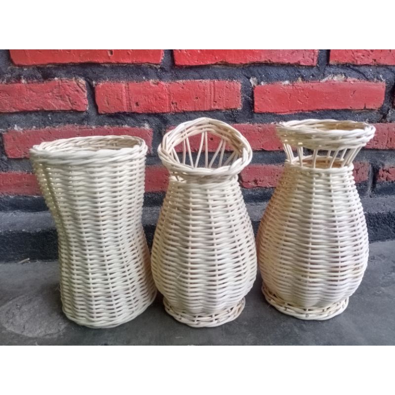 Jual Pot Bunga Rotan Murah / Vas Bunga Aesthetic bergaya rustic bentuk ...