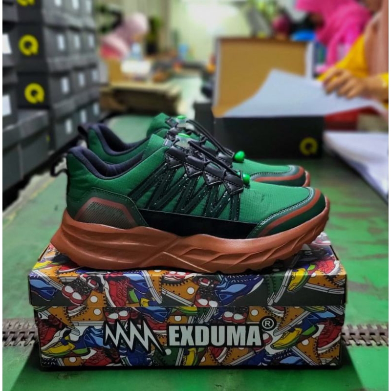 Jual Sepatu Olahraga Exduma Super black Edisi Terbaru Akhir tahun 2023 ...