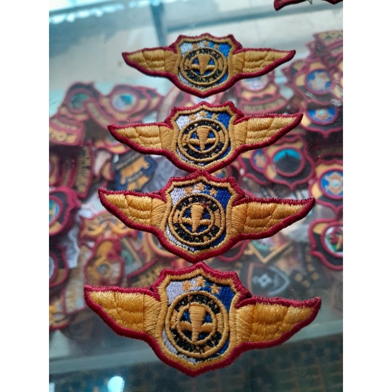 Jual logo wing penguji sim polri timbul 3d | Shopee Indonesia