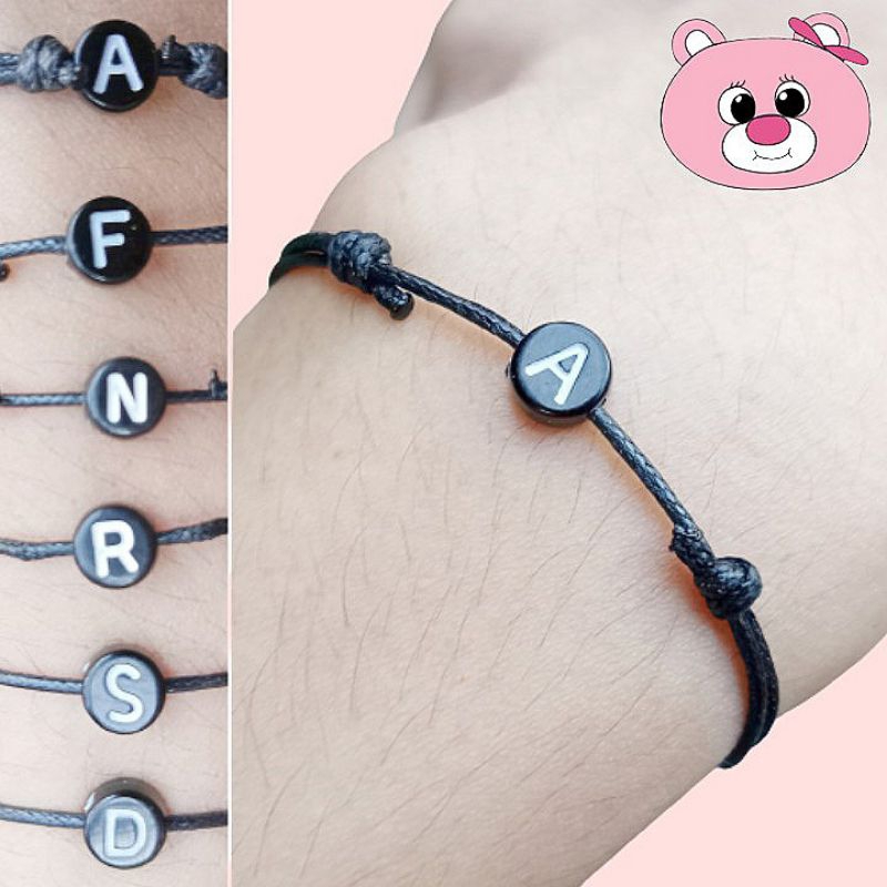 Jual Gelang inisial huruf bulat hitam abjad putih - Bepink Juragan ...