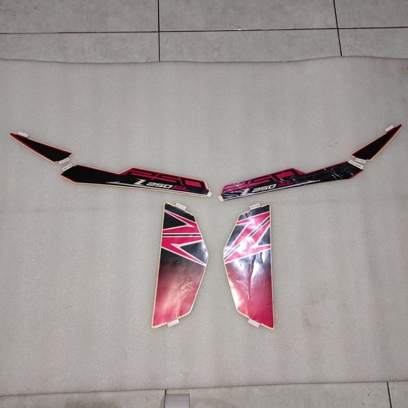 Jual stiker stripping striping decal graphic Kawasaki Ninja Z250SL Z250 ...